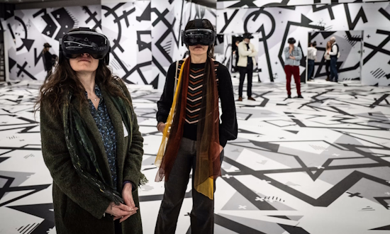 Immersive VR tour at Paris exhibition takes visitors back to 1874 birth ...