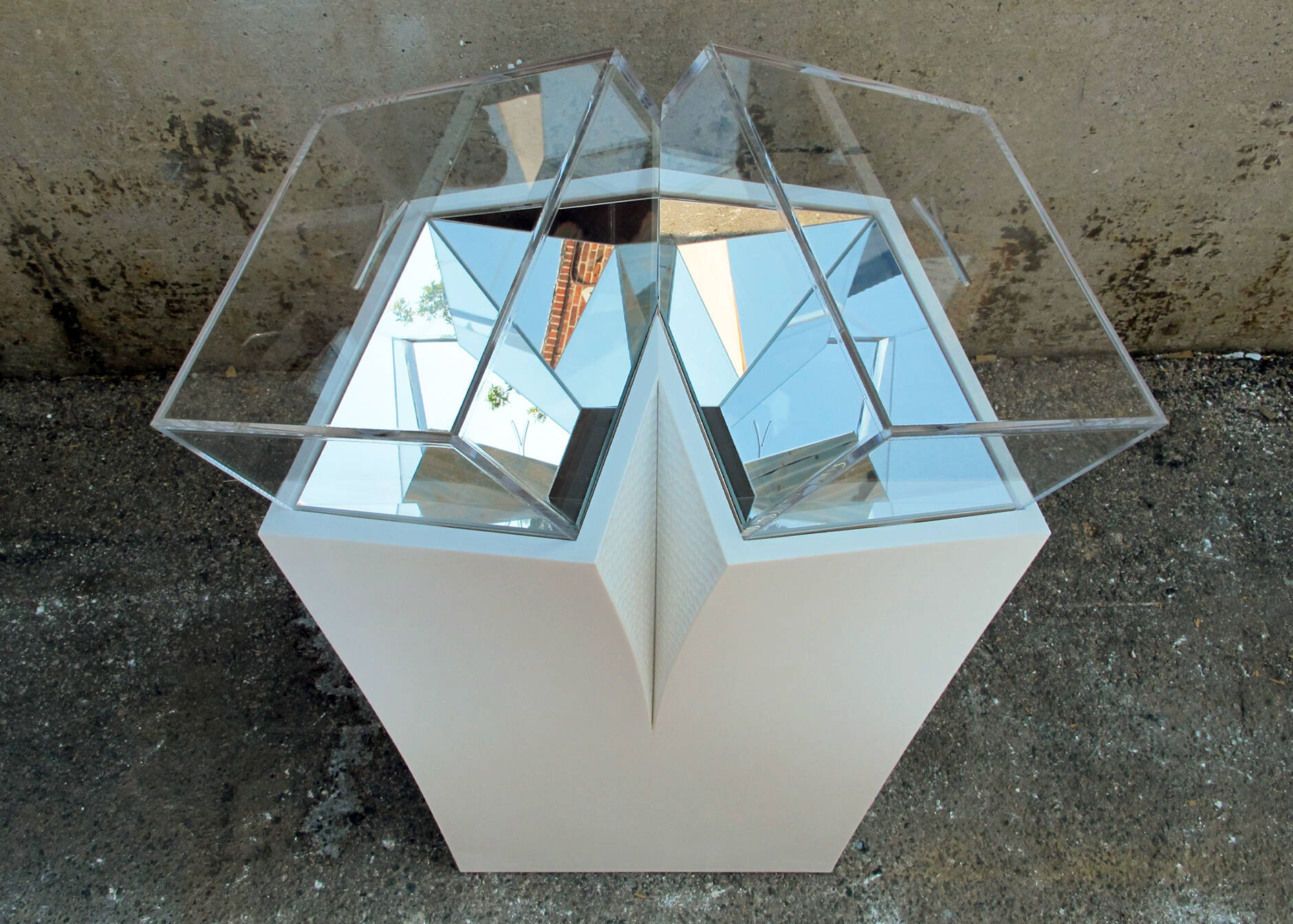 Knowhow Studio - Smithsonian Donation Boxes