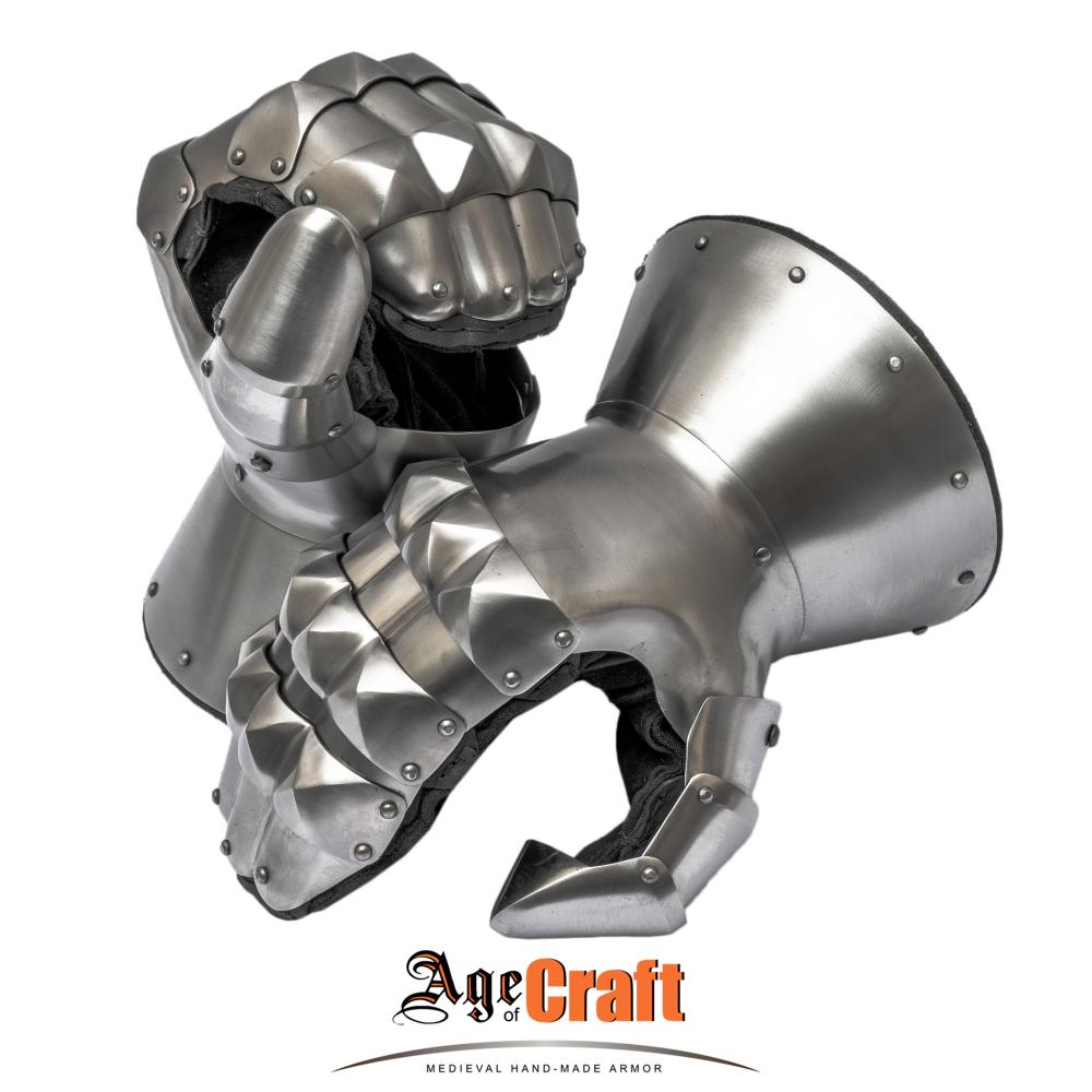 Plate Armor Gauntlets - Medieval Armored Gloves for Sale