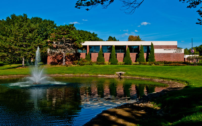 The William K. Sanford Town Library/Colonie Town Library | Kids Out and ...