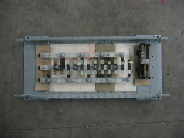 Square D 4 Breaker 3 Phase Distribution Panelboard BusBar Bus Bar | eBay