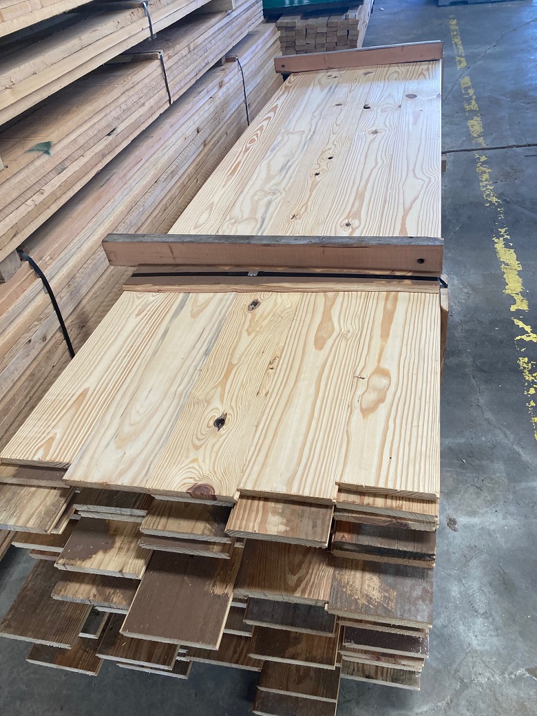 Krantz Recovered Woods | Old Face Reclaimed Pine T&G Flooring 1x8