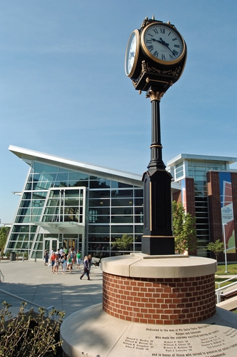 University of Akron, Akron, Ohio - College Overview