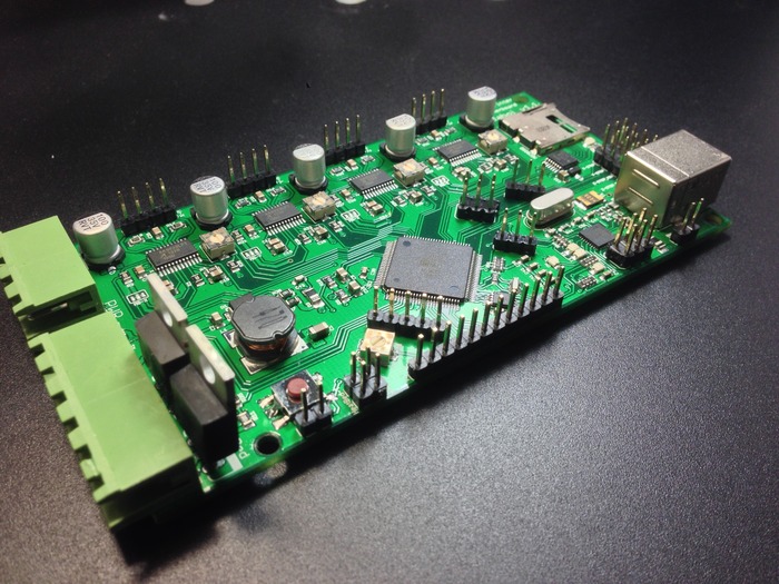 Baboi Box is an all-in-one 3D printer controller | Atmel | Bits & Pieces