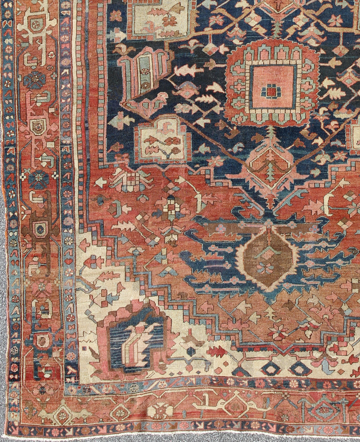 Antique Serapi Rug - E-0804 | Serapi - 9'8" x 11'0" | Wool - Medallion ...