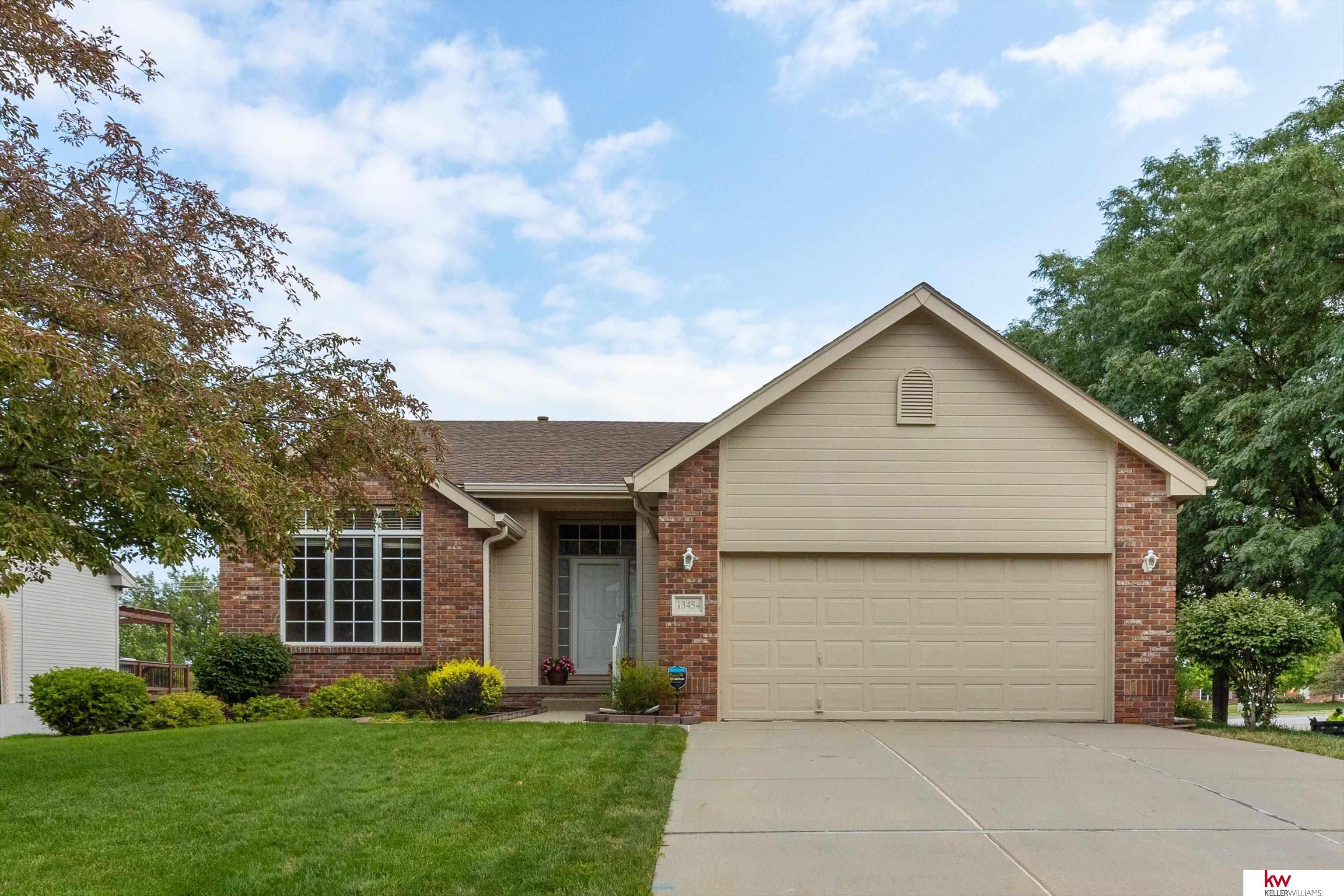 13454 Camden Avenue, Omaha, NE 68164 - MLS#22418641