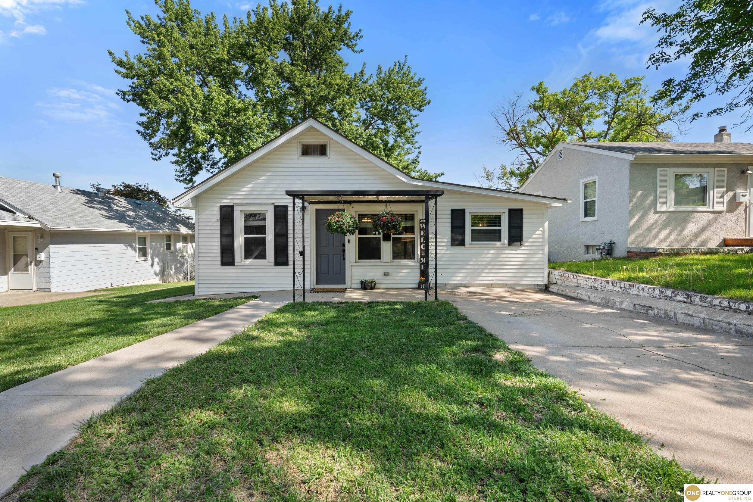 6458 Decatur Street, Omaha, NE 68104 - MLS#22513792
