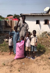 Yaya et sa famille ont besoin de votre aide - CotizUp.com