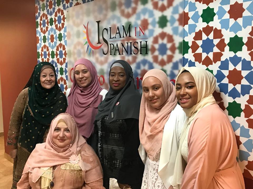 Latino Muslims