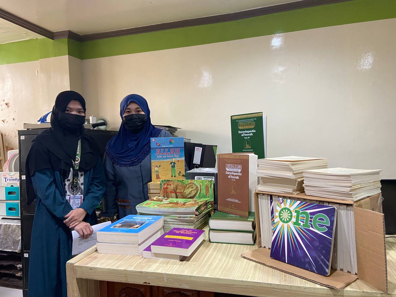 Help us Gift Seerah Books to 500k School Children & Prisoners #Ramadan2023 | LaunchGood | LaunchGood