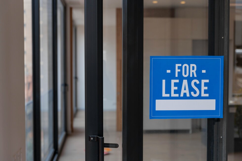 Retail vs Commercial Leases in Victoria: What's the Difference? | SLB Legal