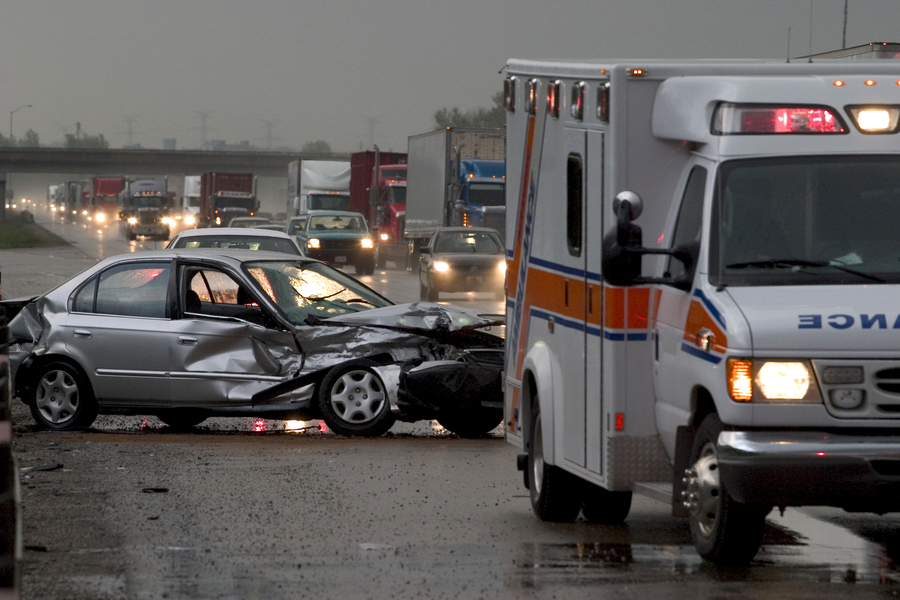 Five Tips to Remember at the Scene of a Car Accident | Phoenix Personal ...