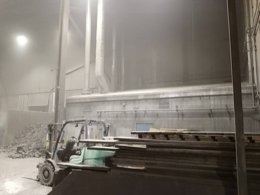 Behind the walls of Florida's only lead smelter | Investigations ...