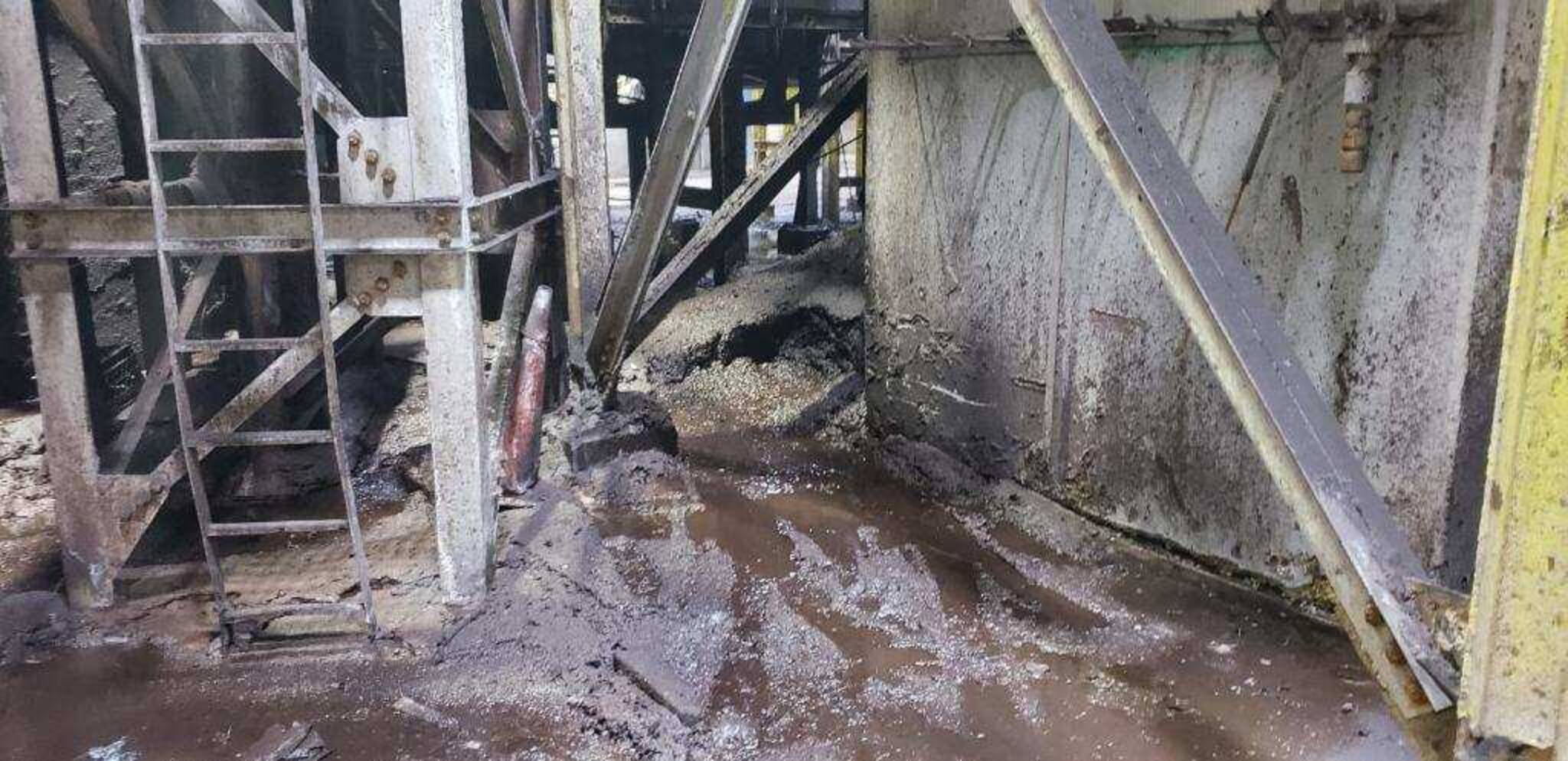 Behind the walls of Florida's only lead smelter | Investigations ...