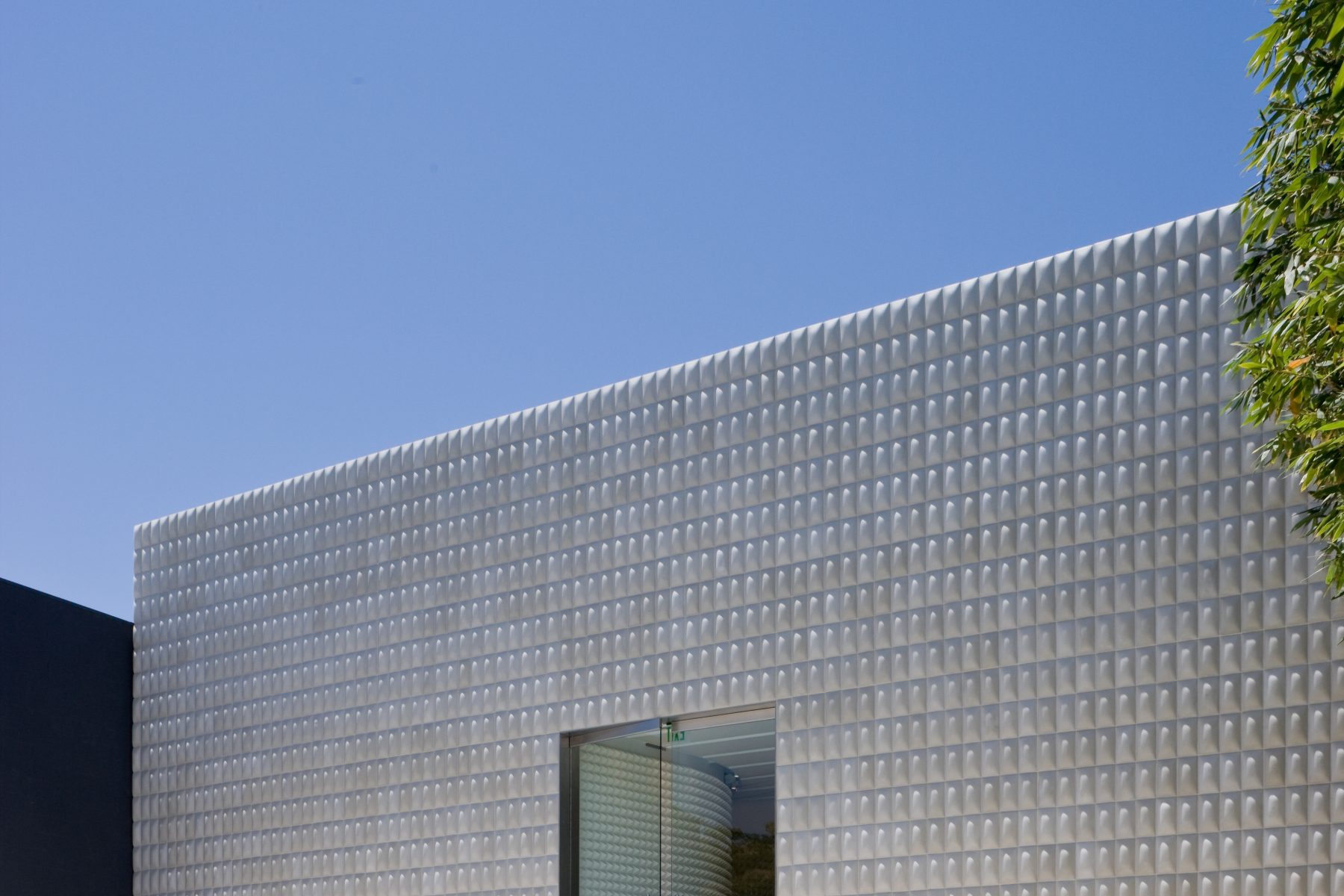 Leong Leong – Leong Leong is an award-winning architecture and design firm with offices in New ...