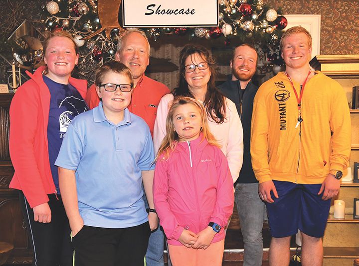 Home & Business Decorating Contests winners