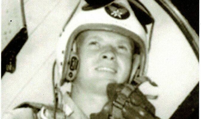 Clement family visits Vietnam Memorial in Wise