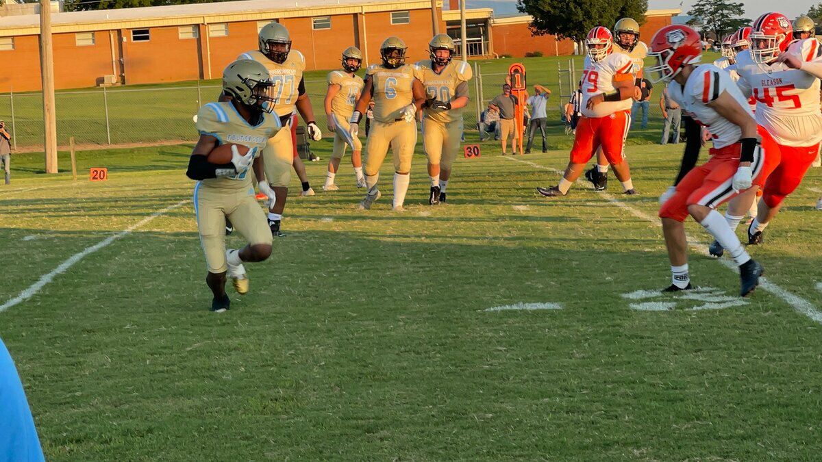 Pilots drop 2022 season opener to Gleason Bulldogs