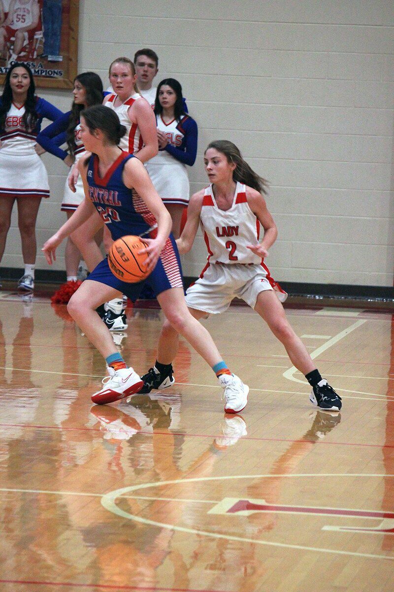 SFHS teams over ride FHS; Lady Devils win vs OCCHS