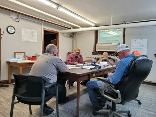 Dade County Commissioners Met with Sheriff, Mayor of Lockwood