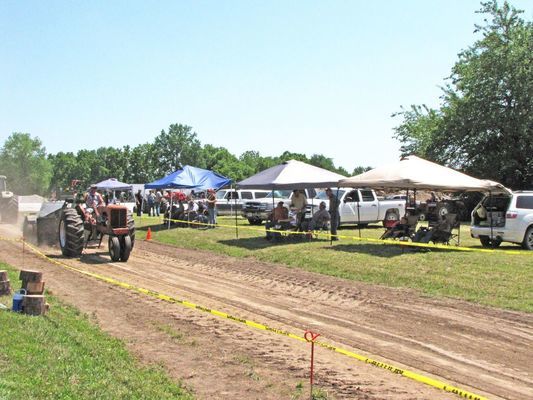 Golden Harvest Days Tractor Events