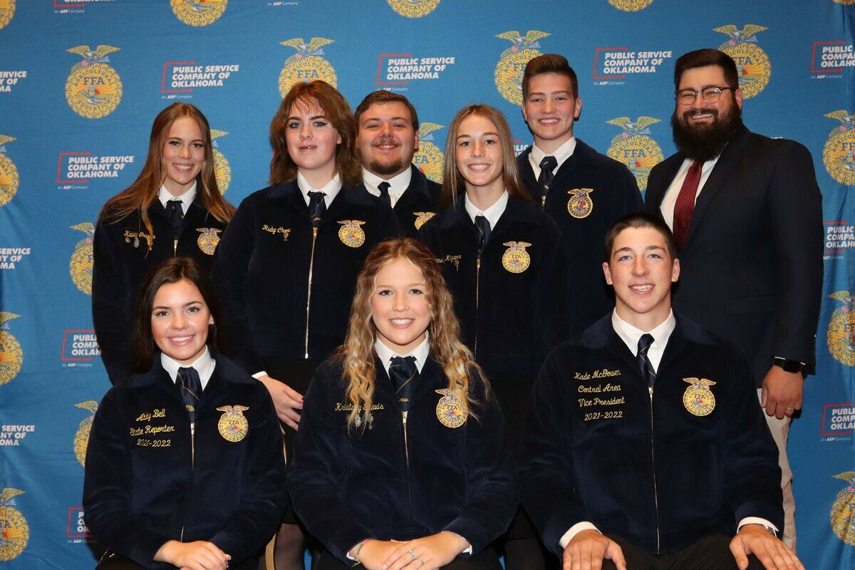 FFA Chapter Officers Challenged to “Lead Up”