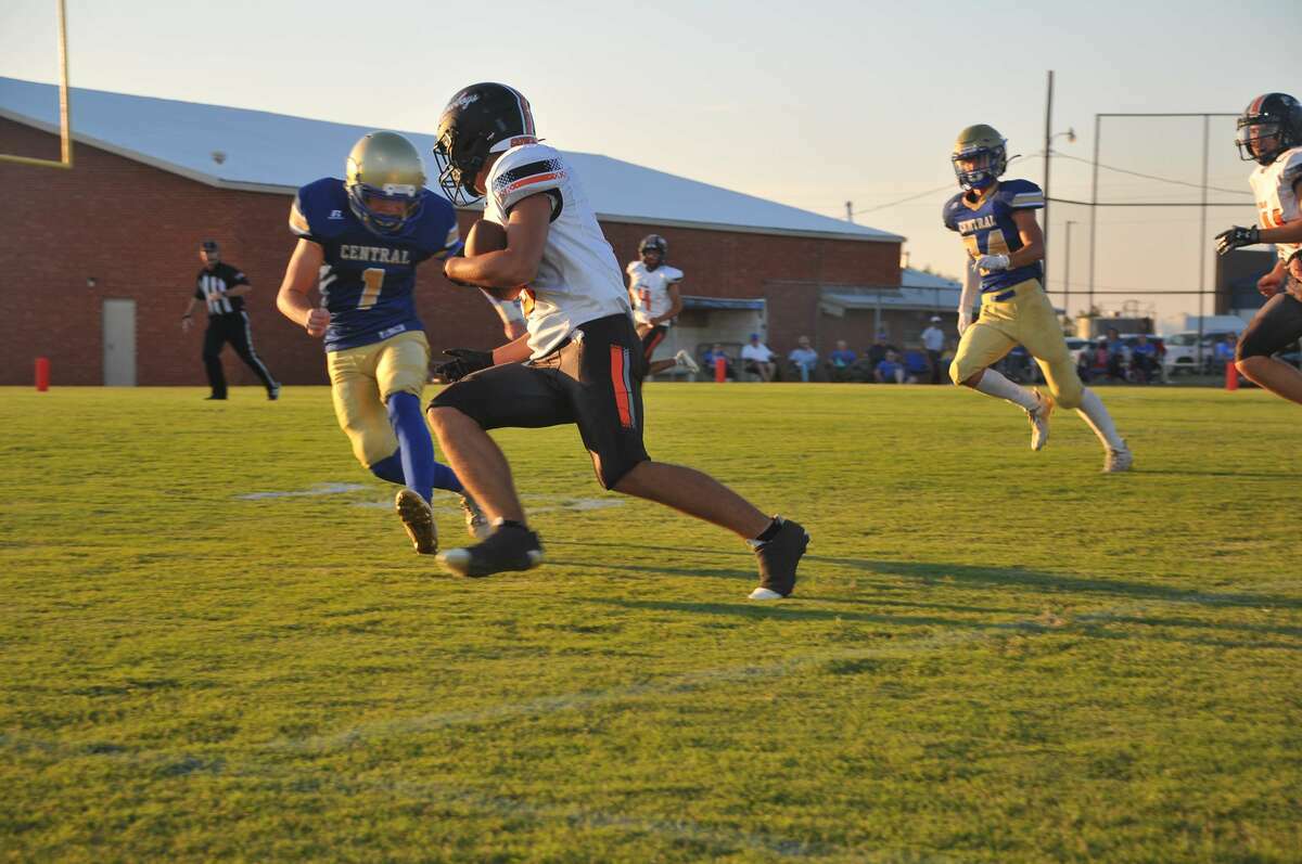 Bronchos Even for Season after Loss to Ryan