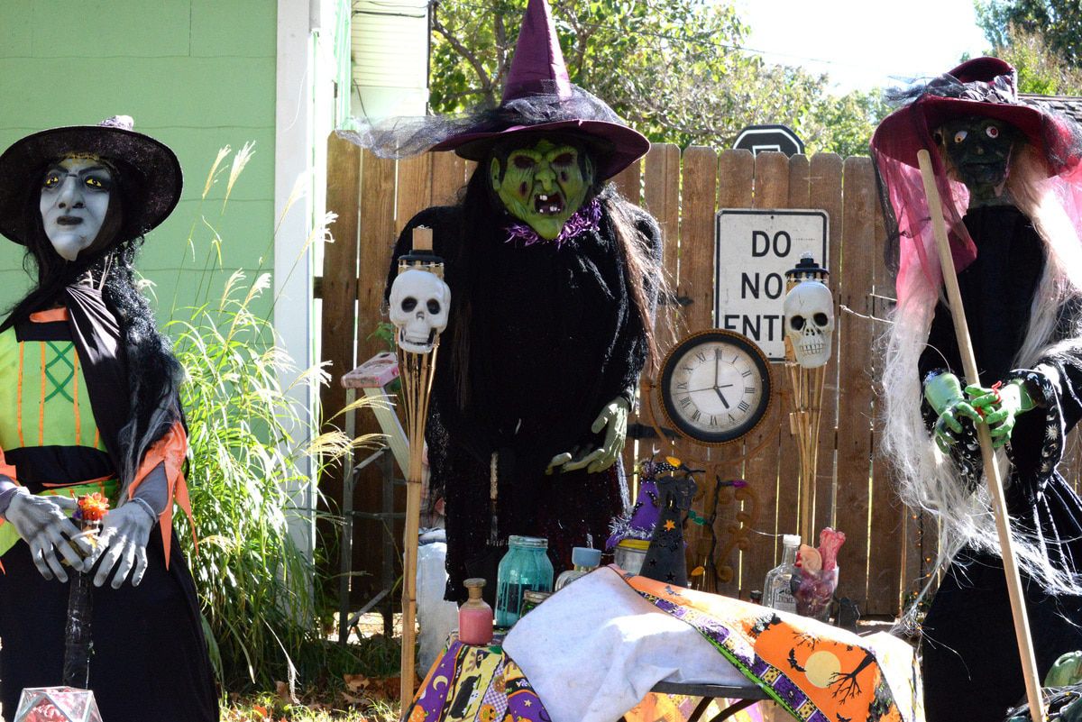 Beware Halloween Fans - Marlow is ready