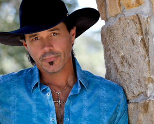 Derryl Perry in Concert @ Loose Wheels, Texas - Lake Texoma