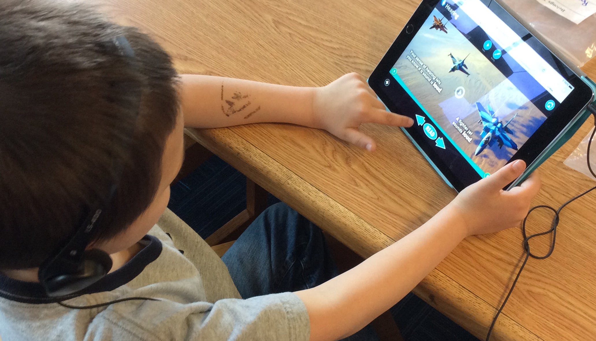 2015-2016 Lightbox Pilot Program - Guiteras Elementary School Library ...