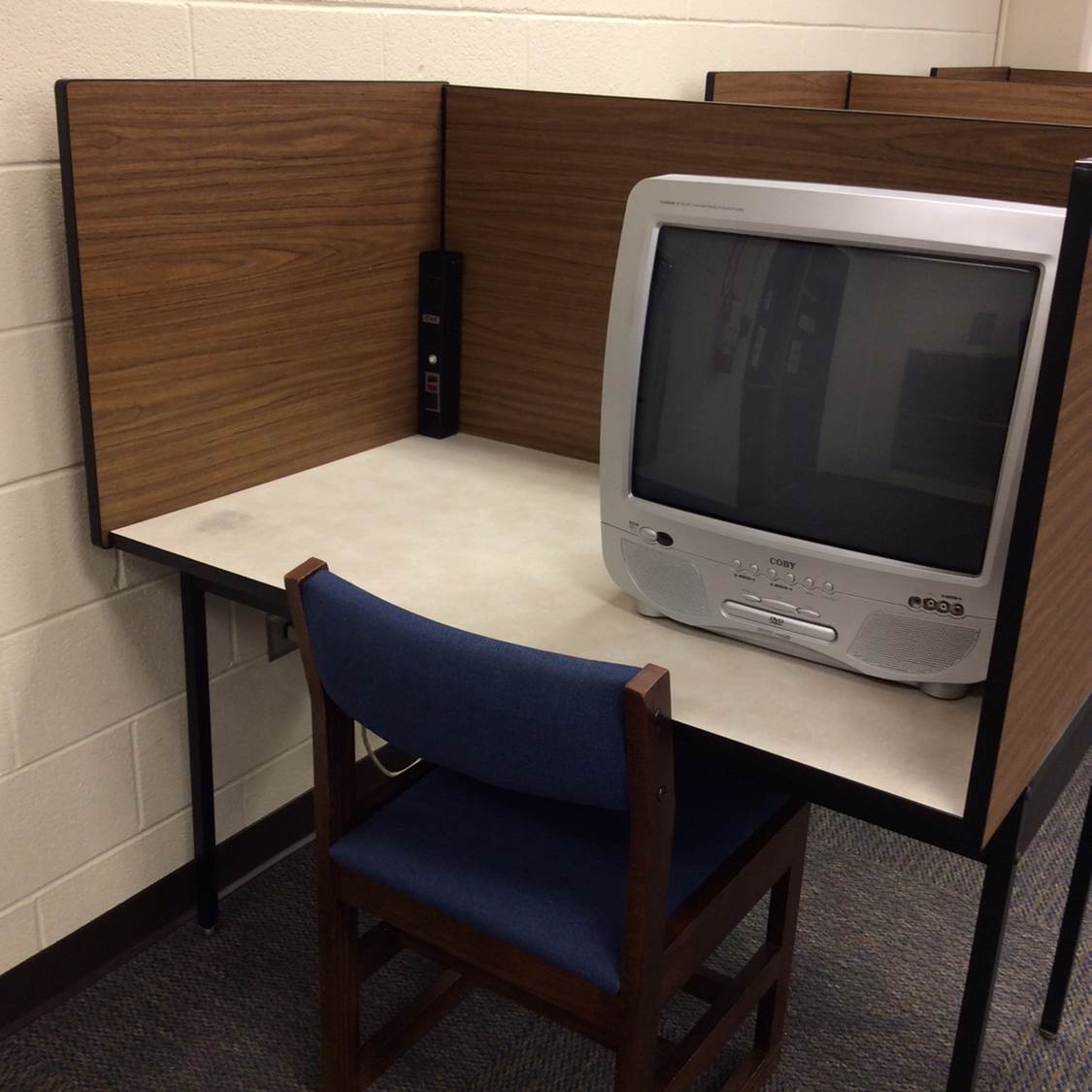 AV Stations - Library Tour - Library Guides at Charleston Southern ...