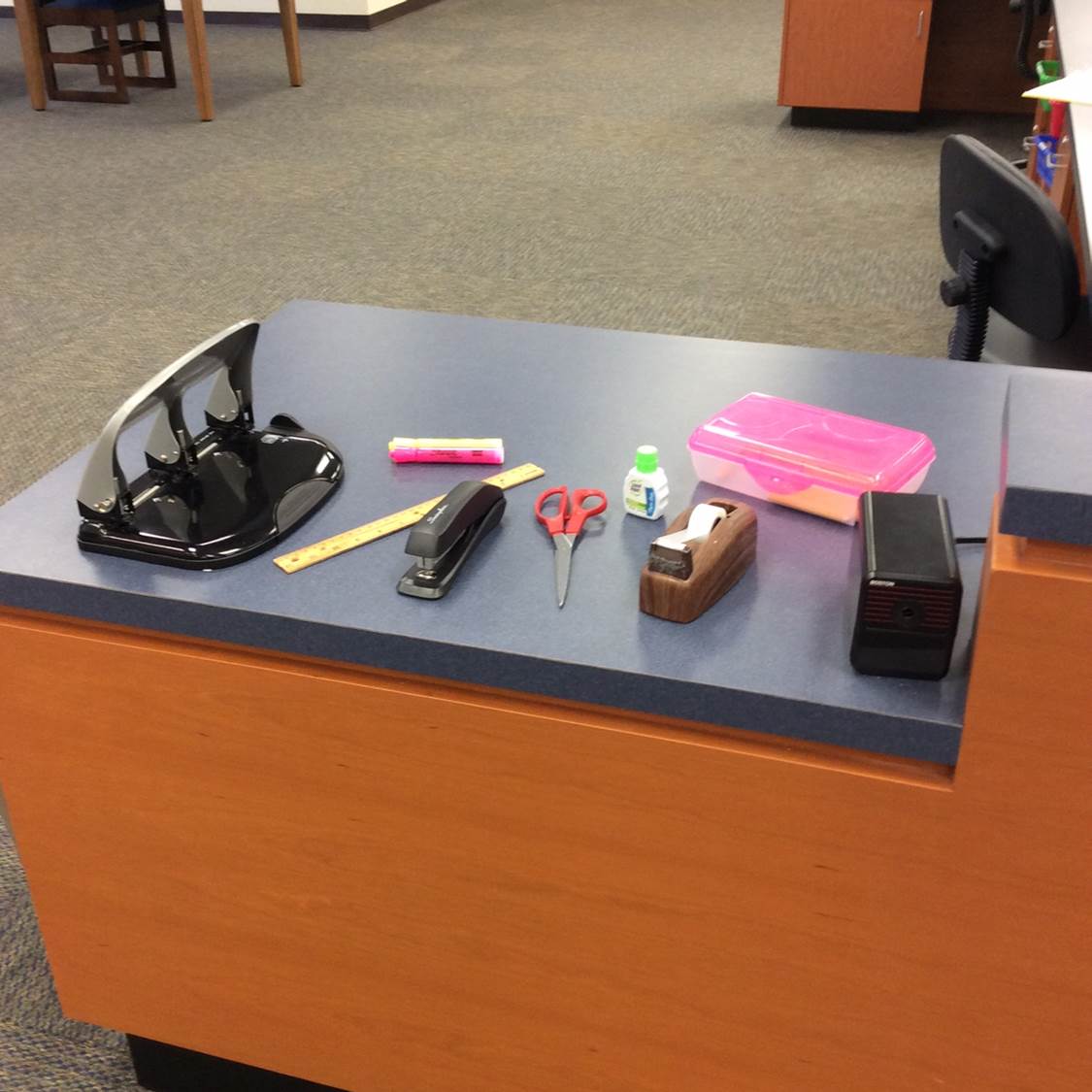 Questions Desk - Library Tour - Library Guides at Charleston Southern ...