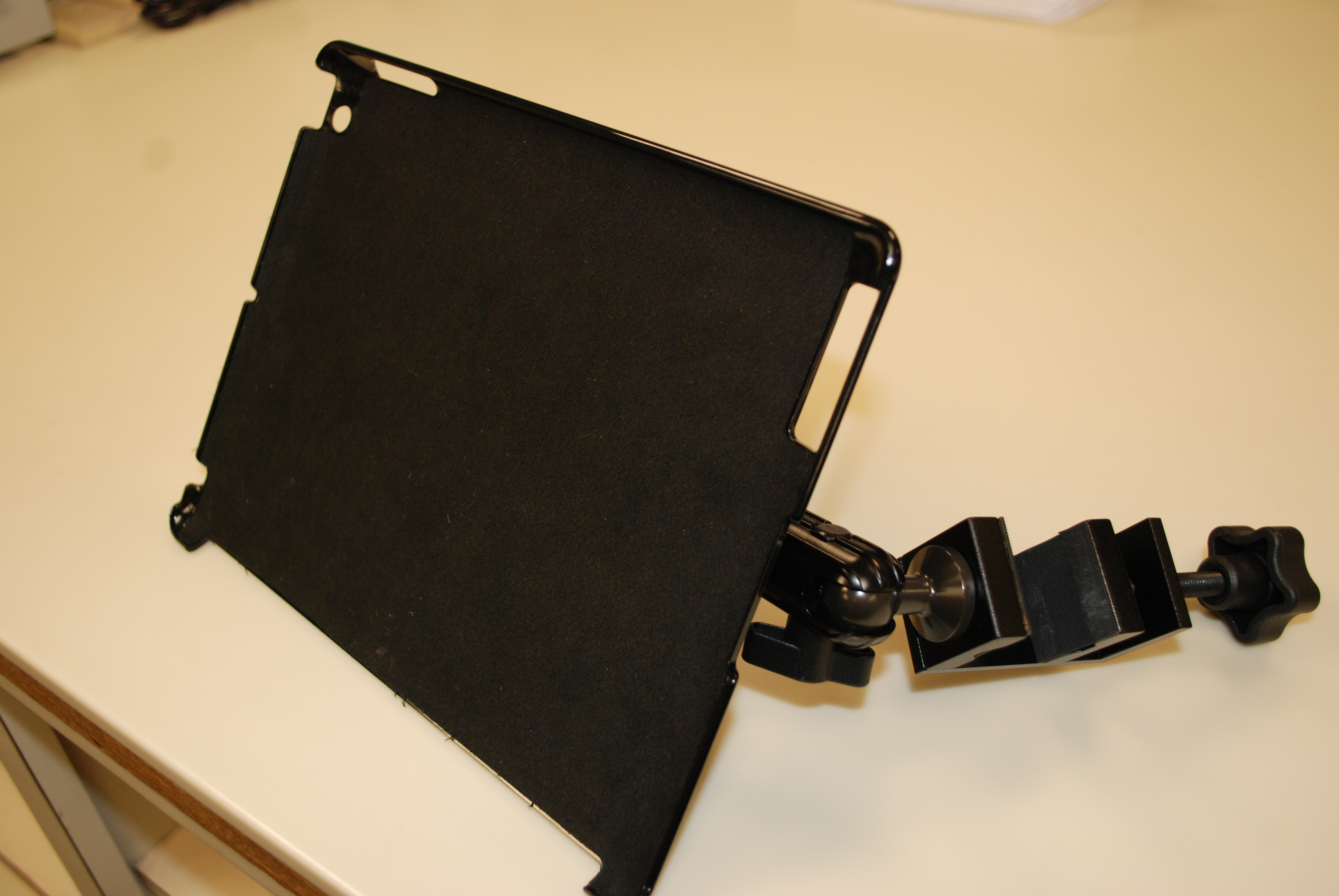 Laptops/iPads - Technology Equipment - LibGuides at Wichita State ...