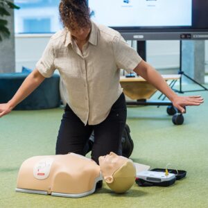 Laerdal Little Anne Stackable Q-CPR 6-pack Light Skin - LifeSavers, Inc.