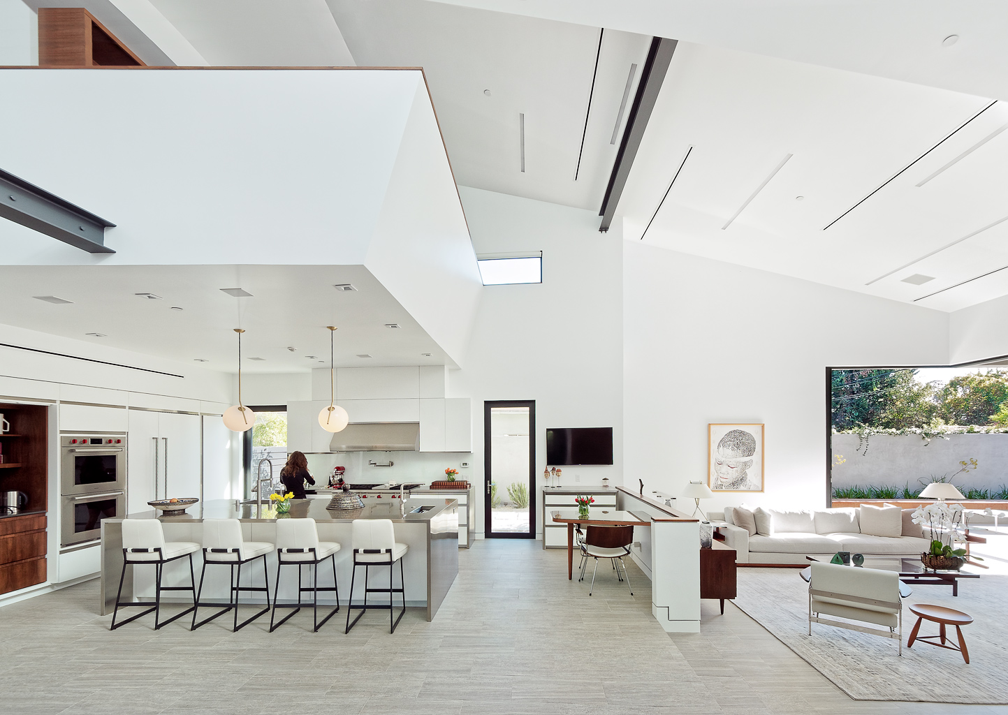 A Linear Lighting Solution by (fer) Studio - Life-Styled by Stacy Garcia