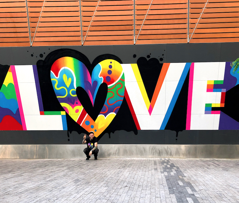 Life-Styled by Stacy Garcia: Jason Naylor: A Vibrant State of Mind