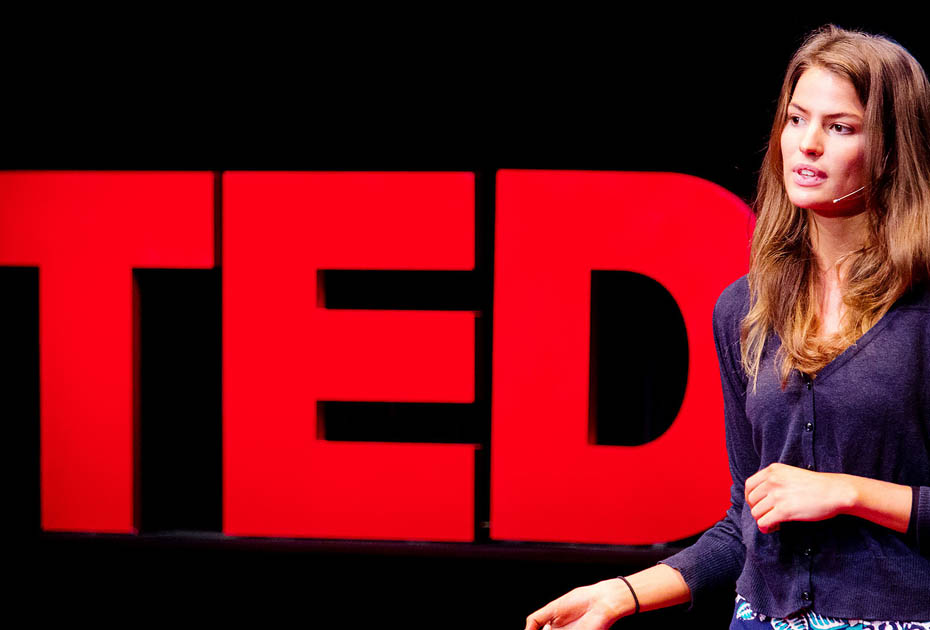 Cameron Russell não acredita em imagem - e ela é modelo - Lilian Pacce