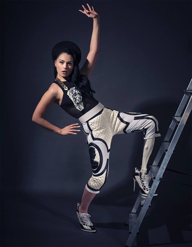 Viktoria Modesta, a popstar biônica!