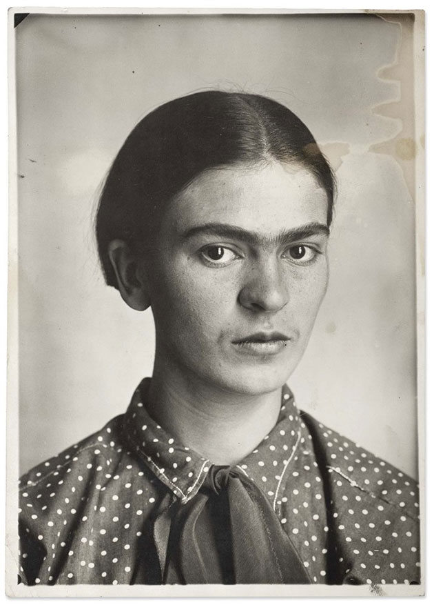 As fotos da Frida Kahlo em exposição - Lilian Pacce