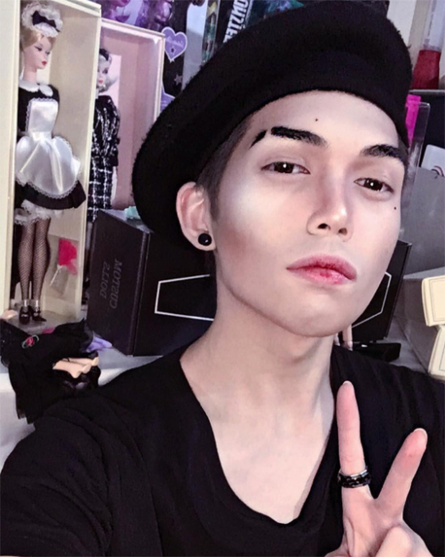 Vem conhecer o garoto que personaliza bonecas! - Lilian Pacce