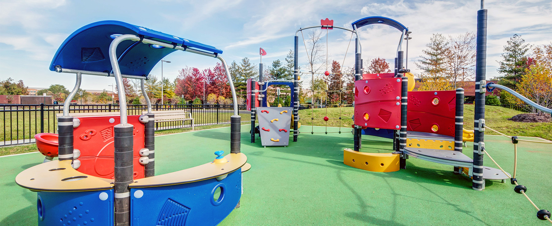 Luxury Apartment Homes at Lerner Windmill Parc | Dulles VA