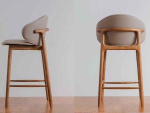 Barstool curvo gris – by STUDIONOA