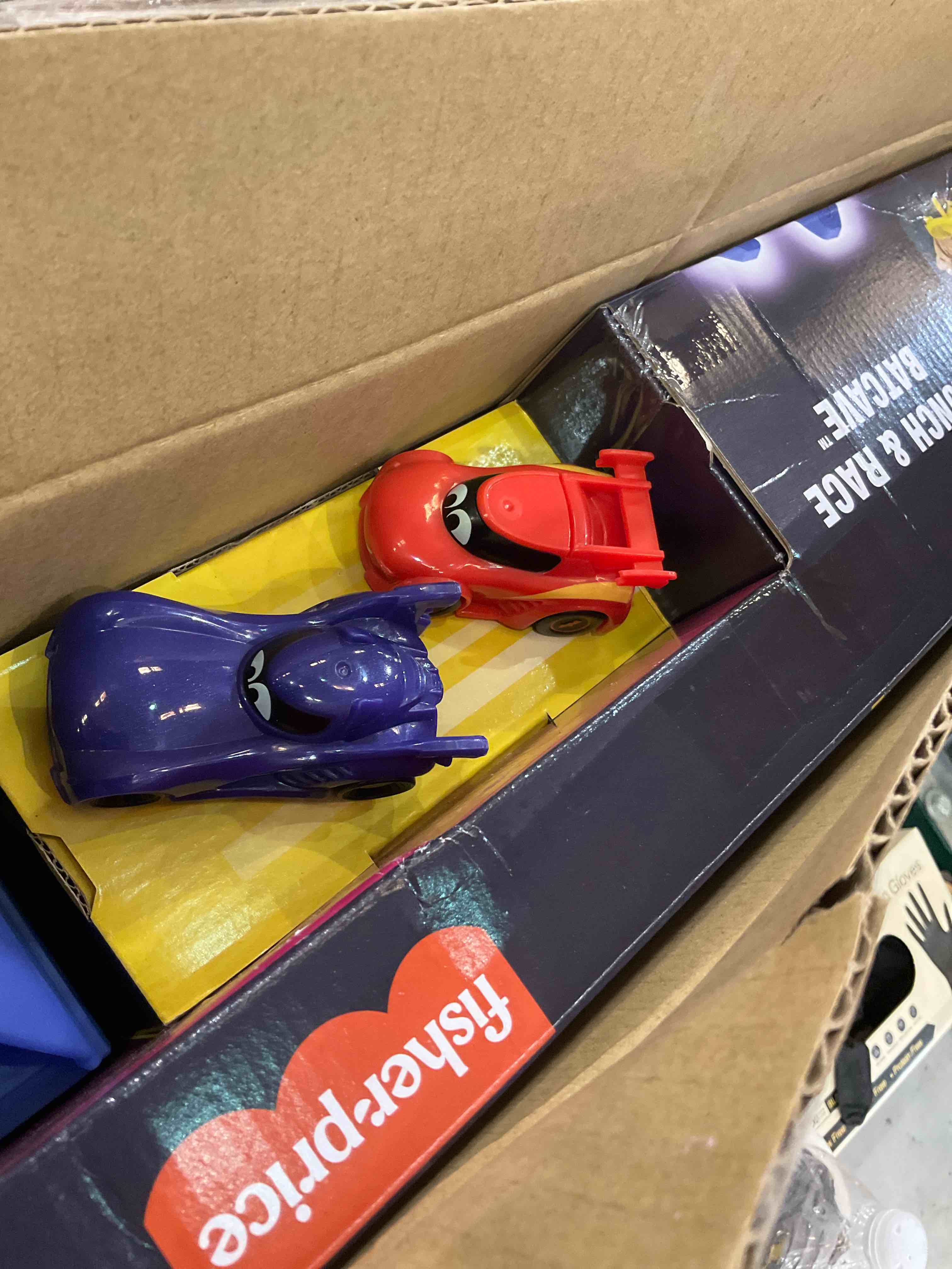 Fisher-Price DC Batwheels Toy Car Race Track Playset, Launch & Race ...