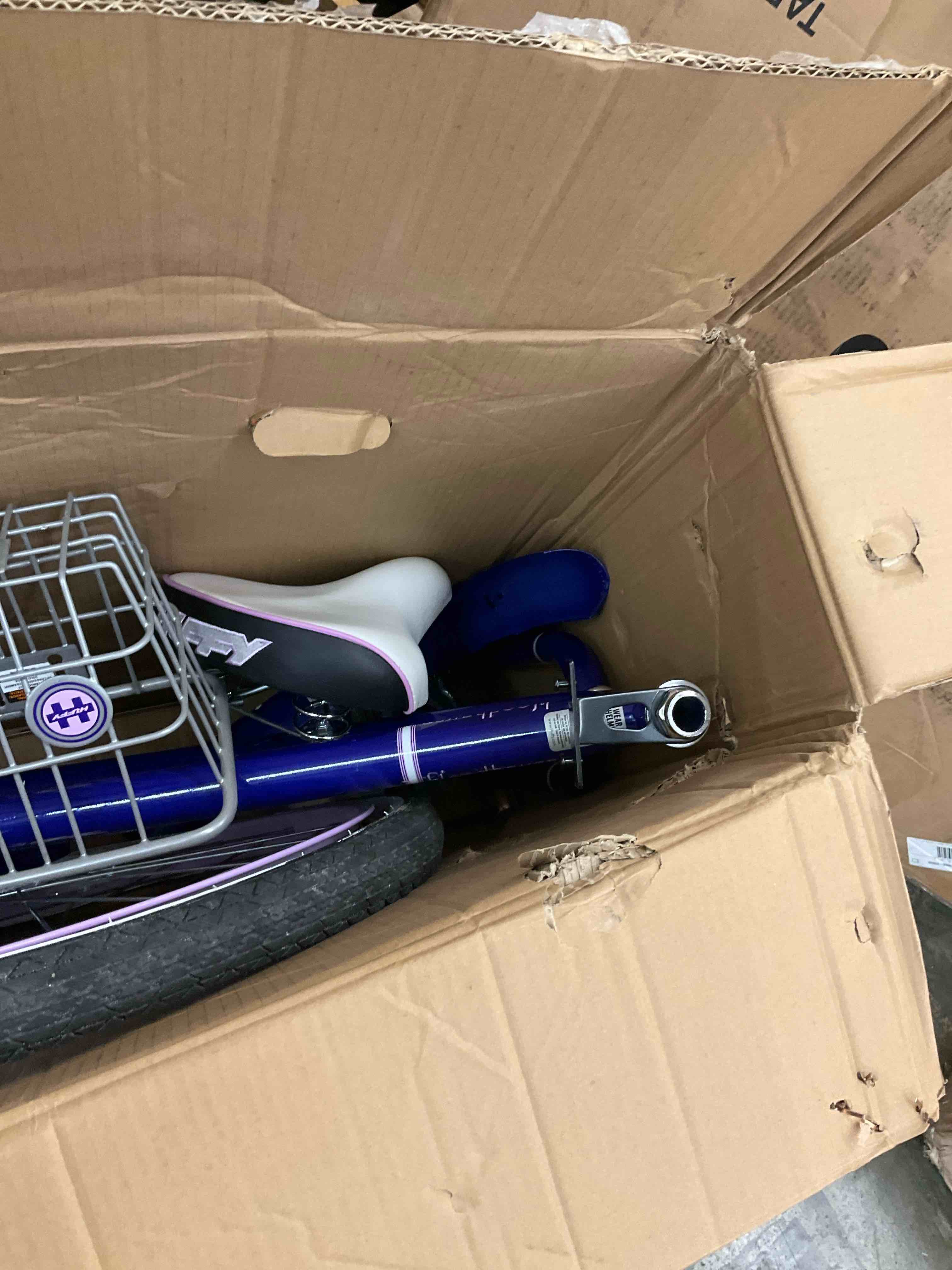 Huffy Woodhaven Cruiser Bike, Men's or Women's, 24" or 26",With Basket ...