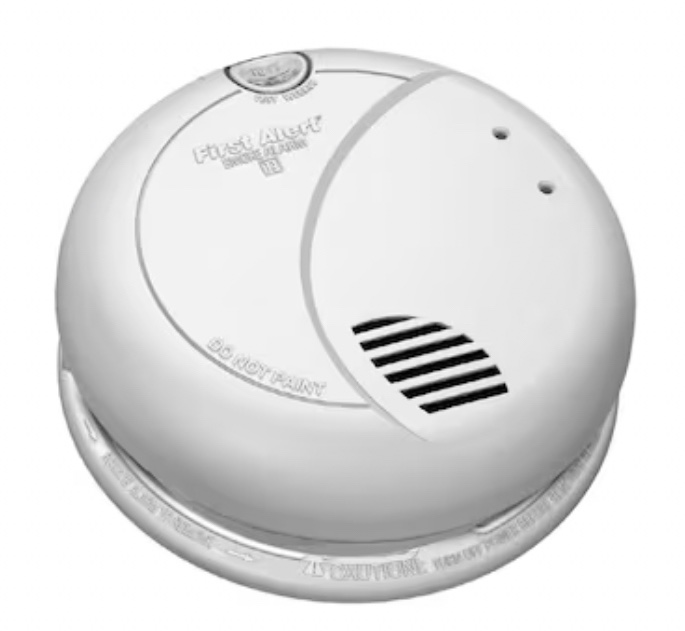 First Alert BRK 7010B Hardwired Photoelectric Smoke Alarm with Battery ...