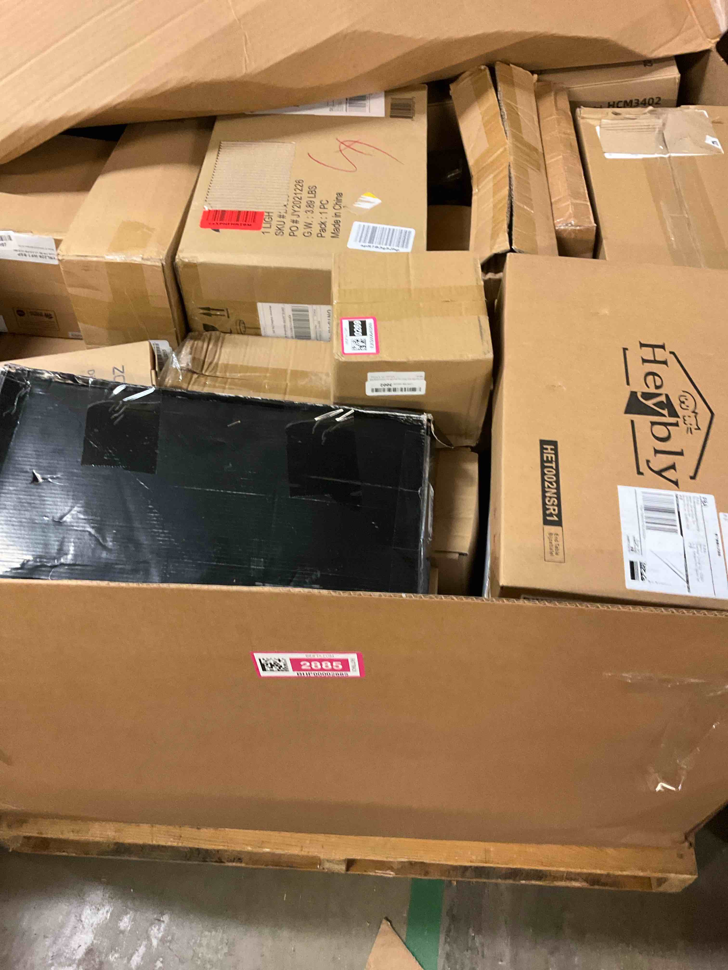 Assorted Goods By The Pallet