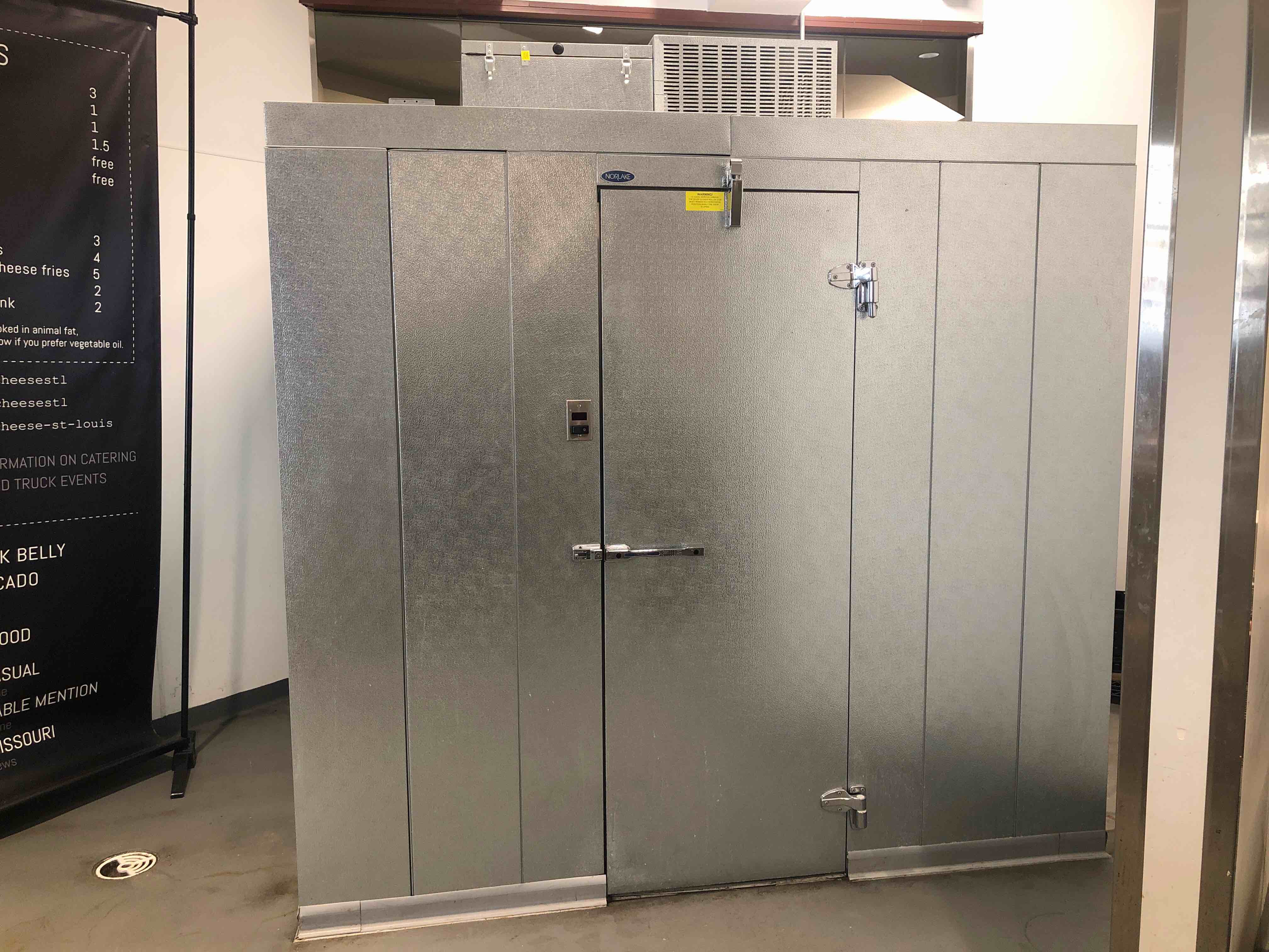 2017 NORLAKE 7ft x 8ft SELF CONTAINED WALK IN COOLER