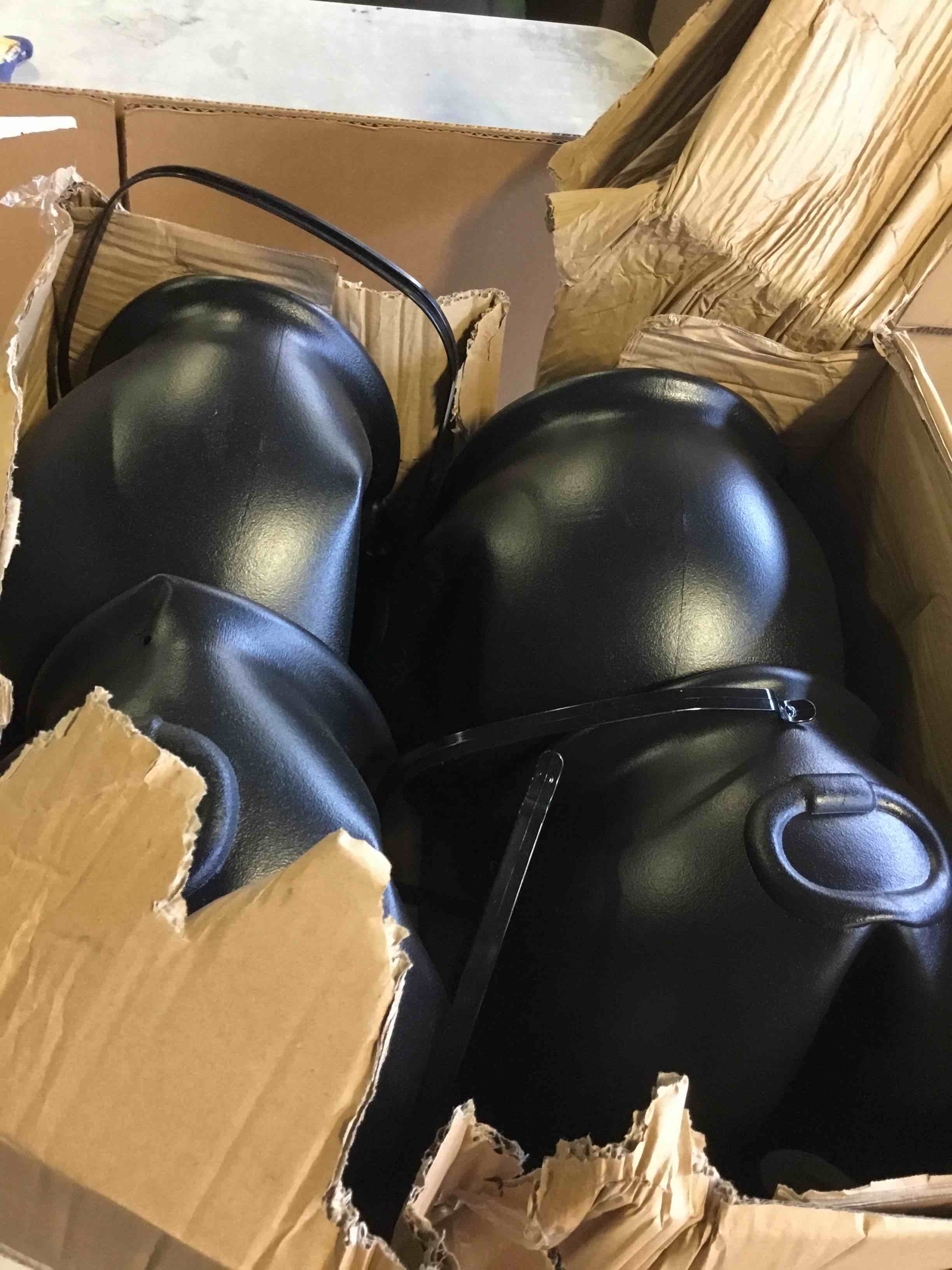 Halloween Cauldron with Ladle Halloween Serving Bowl - Hyde & EEK! Boutique