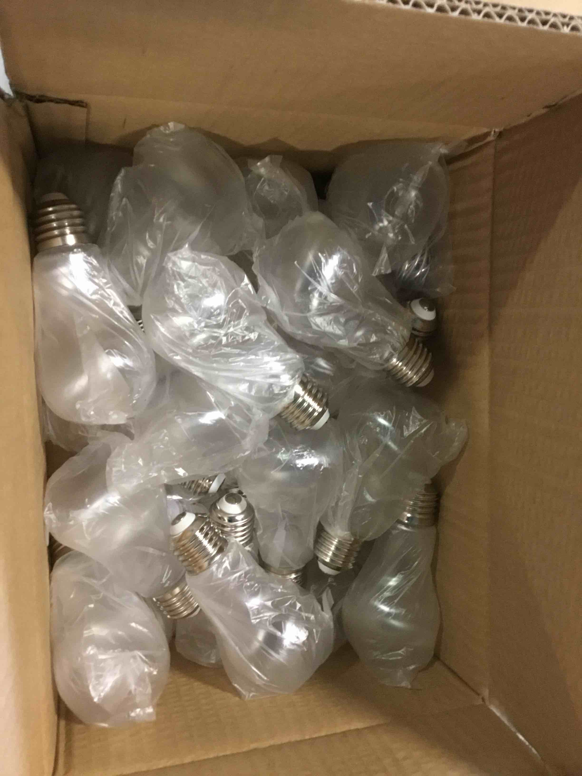 Plastic Light Bulb Jars Silver - 24pc Case - 100ml Clear - with Labels ...