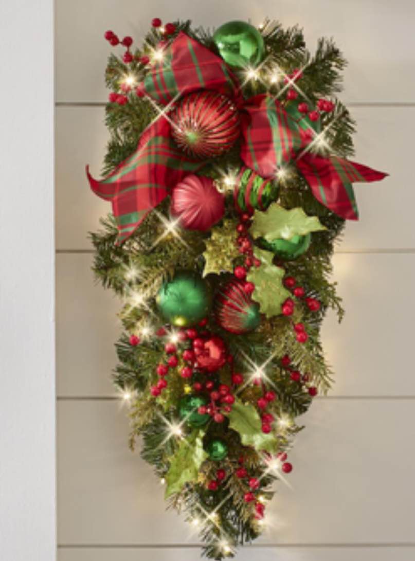 The Cordless Prelit Christmas Plaid Holiday Trim (Teardrop Sconce)